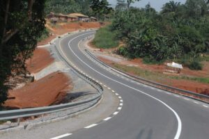 La BAD octroi un prêt de 203,4 milliards de Fcfa pour une route reliant ...